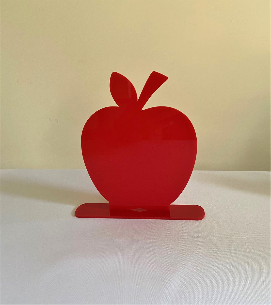 Apple Shapes Standee Blank – Red Beard Woods